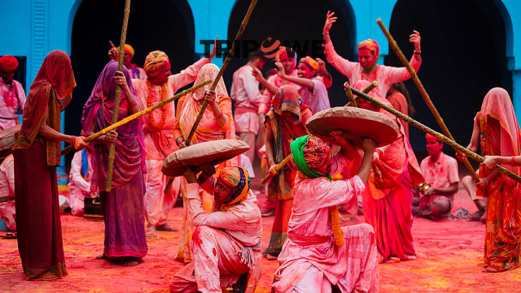 Best Places to Celebrate Holi in Mathura and Vrindavan - Tripowe